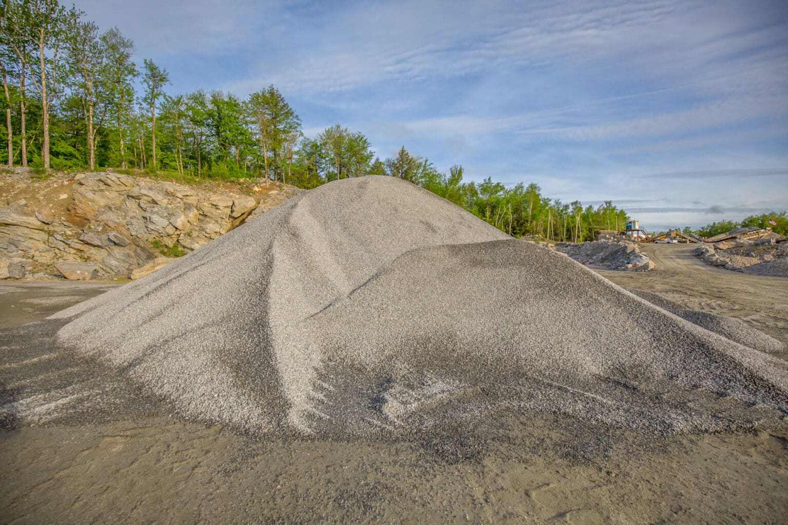 3/8” Gray Clean Stone - Tonlino & Sons Crushed Stone