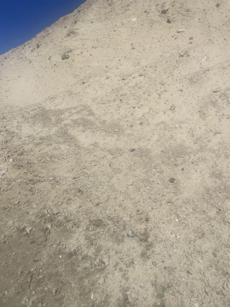 Dead Sand - Tonlino & Sons Crushed Stone