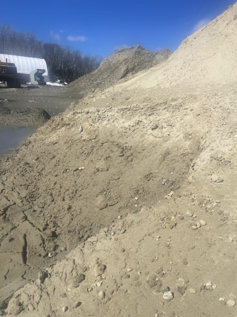 Dead Sand - Tonlino & Sons Crushed Stone